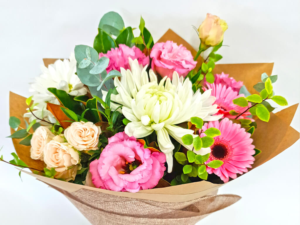 How Big Is A Posy Of Flowers at Hunter Morrison blog